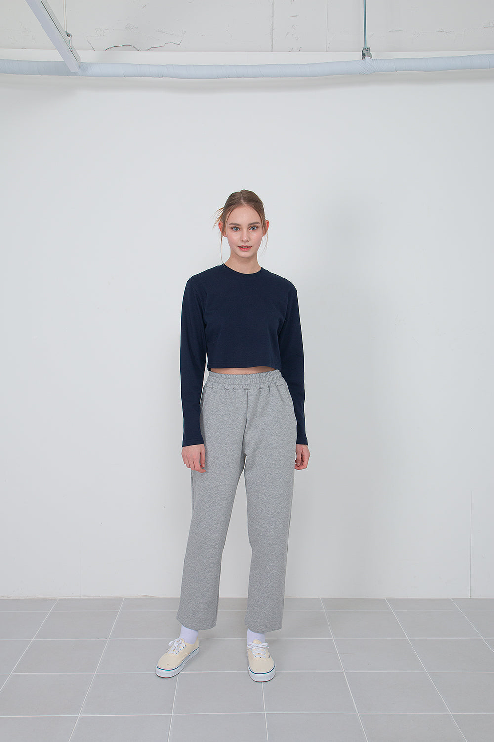 EDUARDO Casual Mid Weight Women's Long Sleeve Crop Top Shirts. – Eduardo
